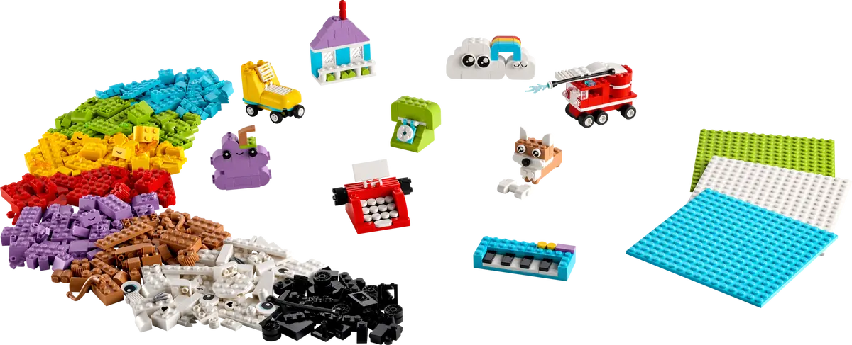 Creative Build-and-Play Box – Dreamworld LEGO Store