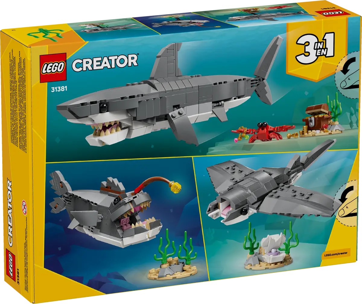 Fierce Shark with a Treasure Chest – Dreamworld LEGO Store